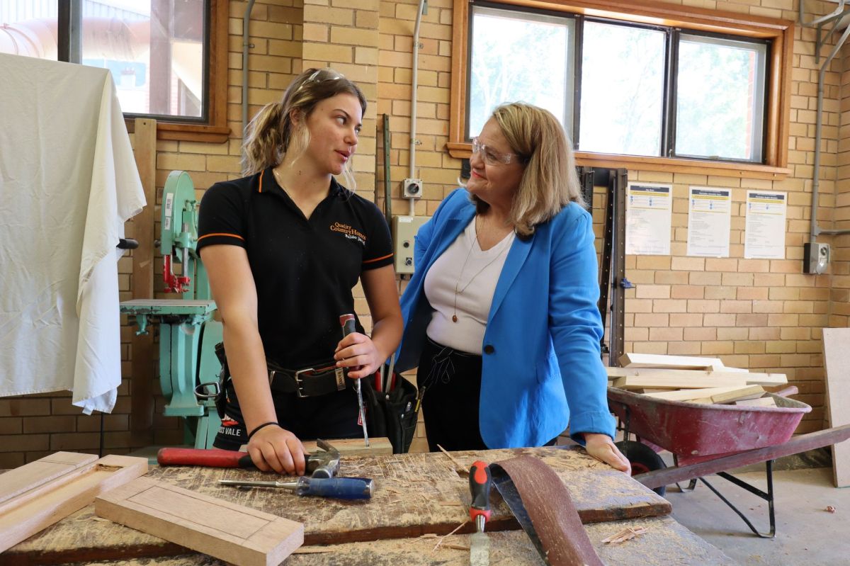 BERT EVANS APPRENTICE SCHOLARSHIPS – WENDY TUCKERMAN